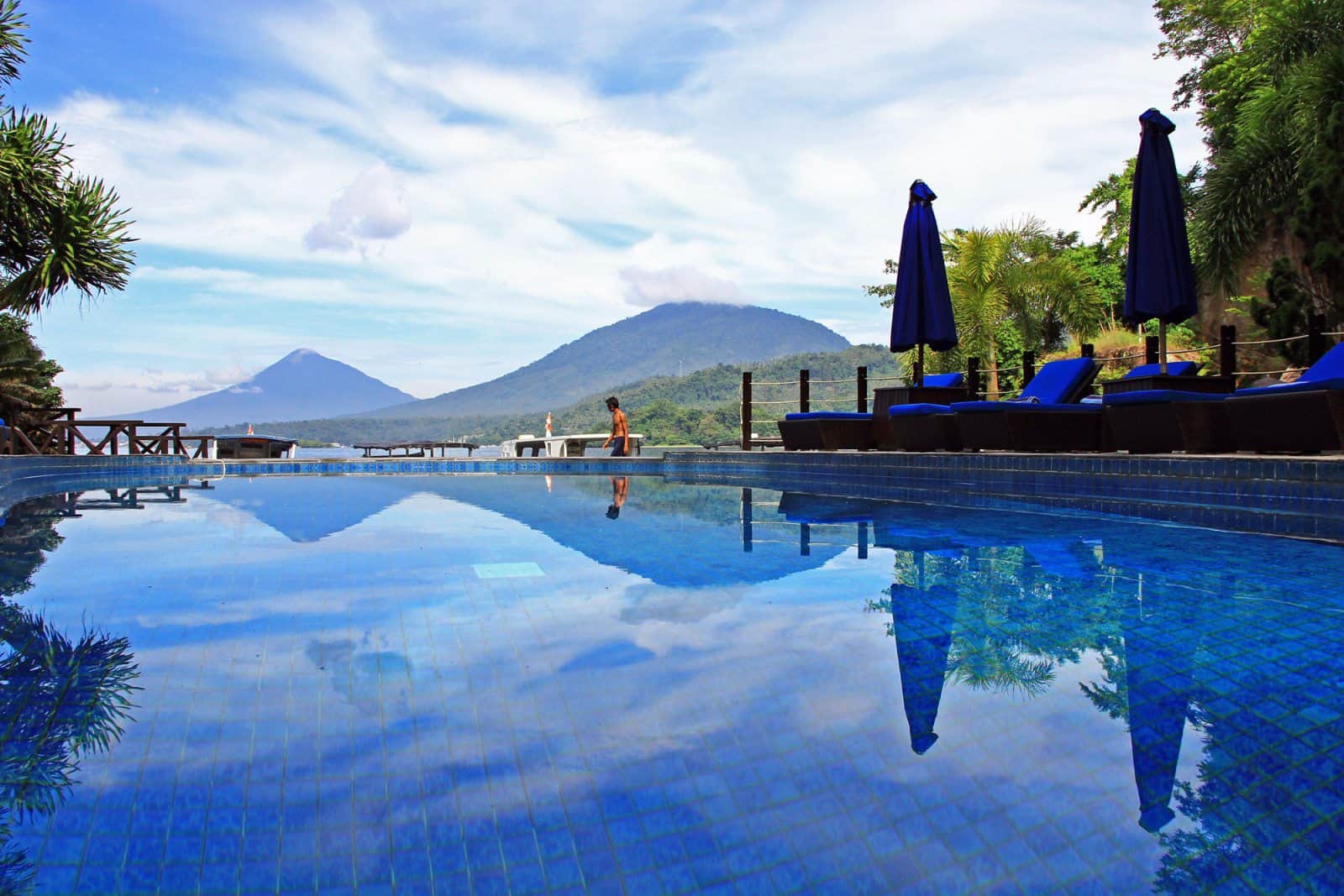 Lembeh Resort Manado｜专业、亲切，优质垃圾潜水体验 — 大脚印